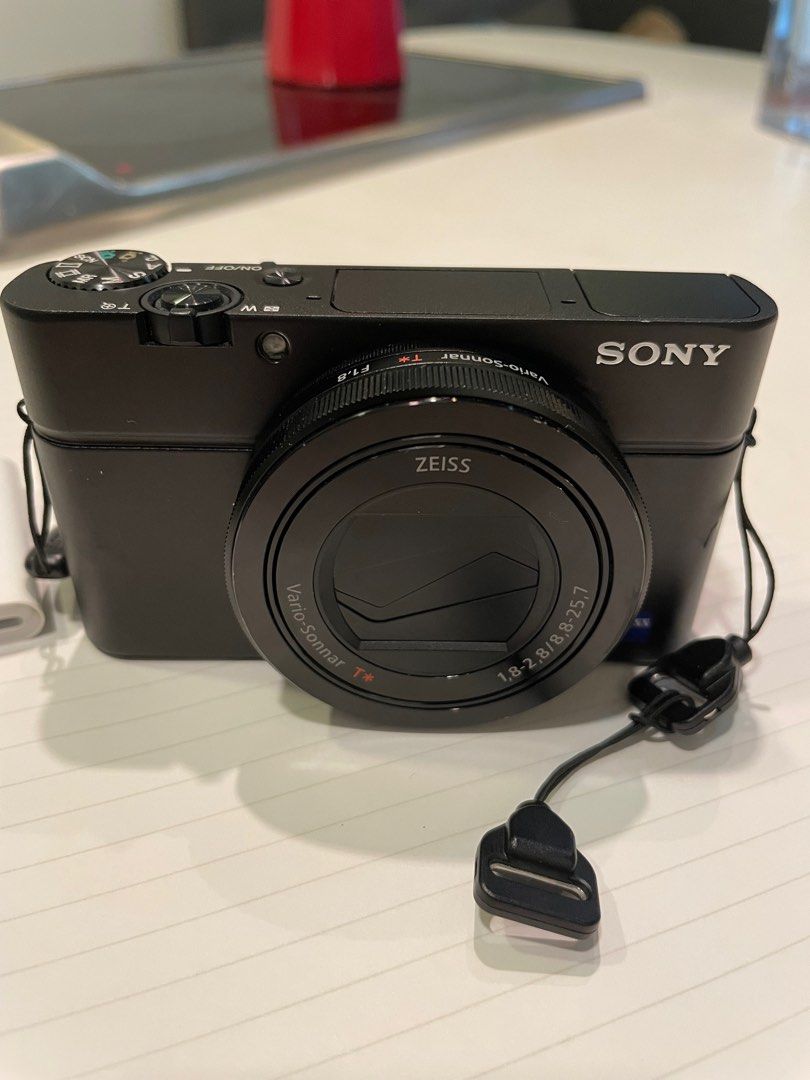 SONY RX100 mk iii mark 3. PRISTINE CONDITION, Photography, Cameras on ...