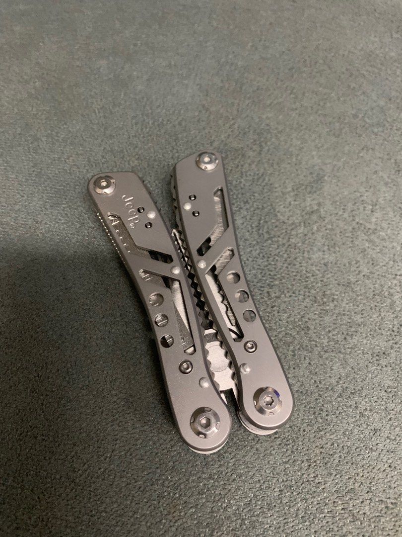 Stainless Steel Ultimate Jeep Multi Purpose Tool Set with 20 functions ...