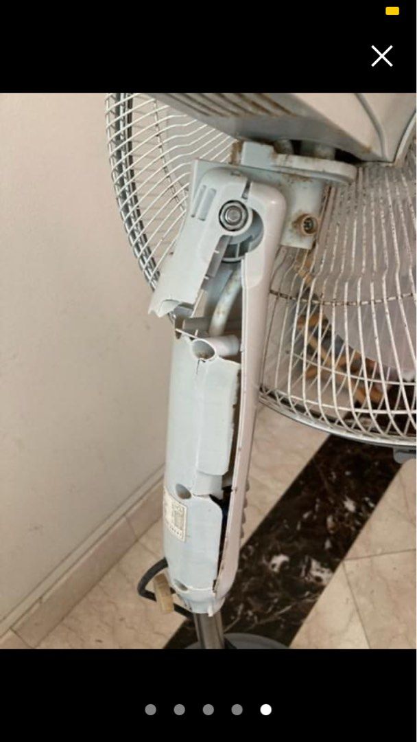 Standing floor fan - broken casing but works, Furniture & Home Living ...