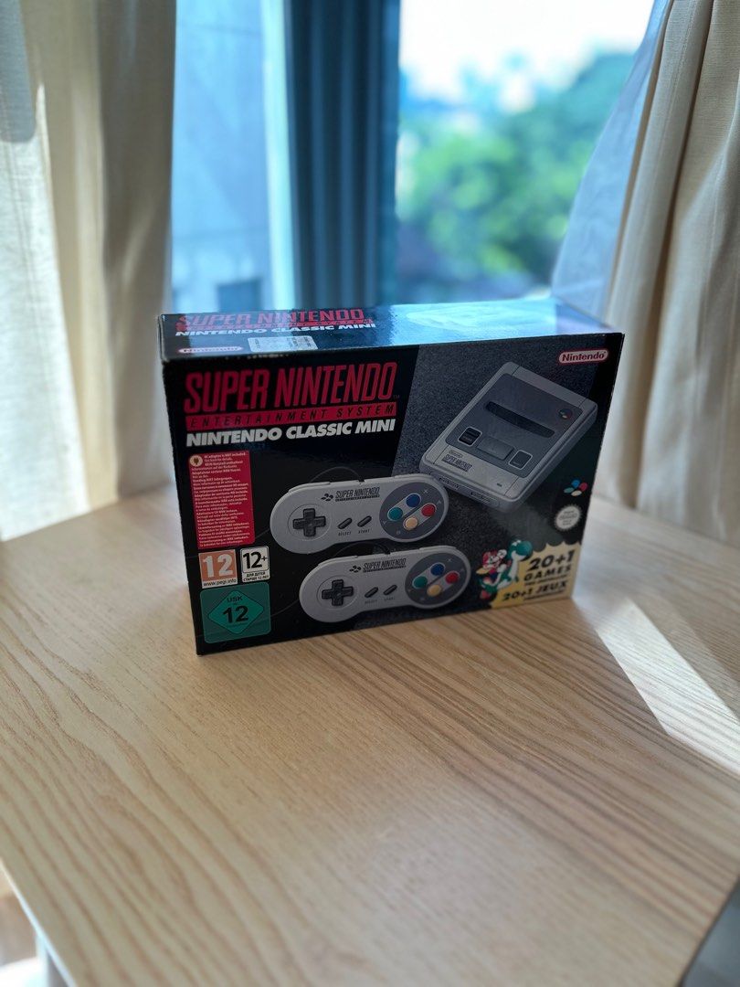 Super NES mini SNES Original, Video Gaming, Video Game Consoles ...