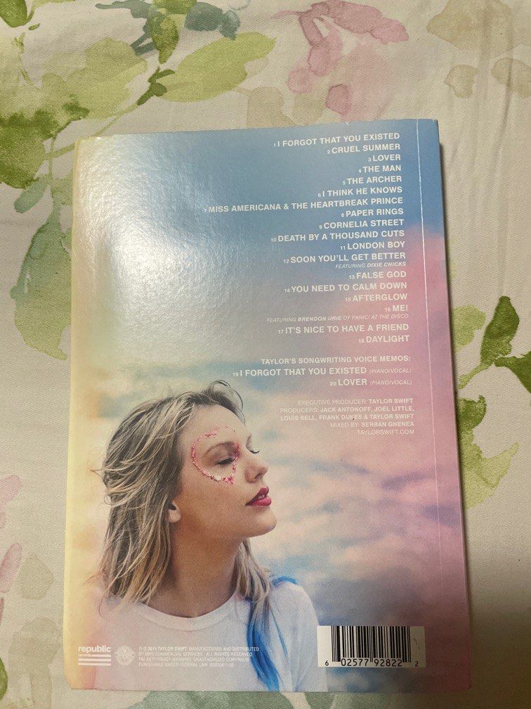 Taylor Swift Lover Deluxe Ver. 4 (unsealed), Hobbies & Toys, Music ...
