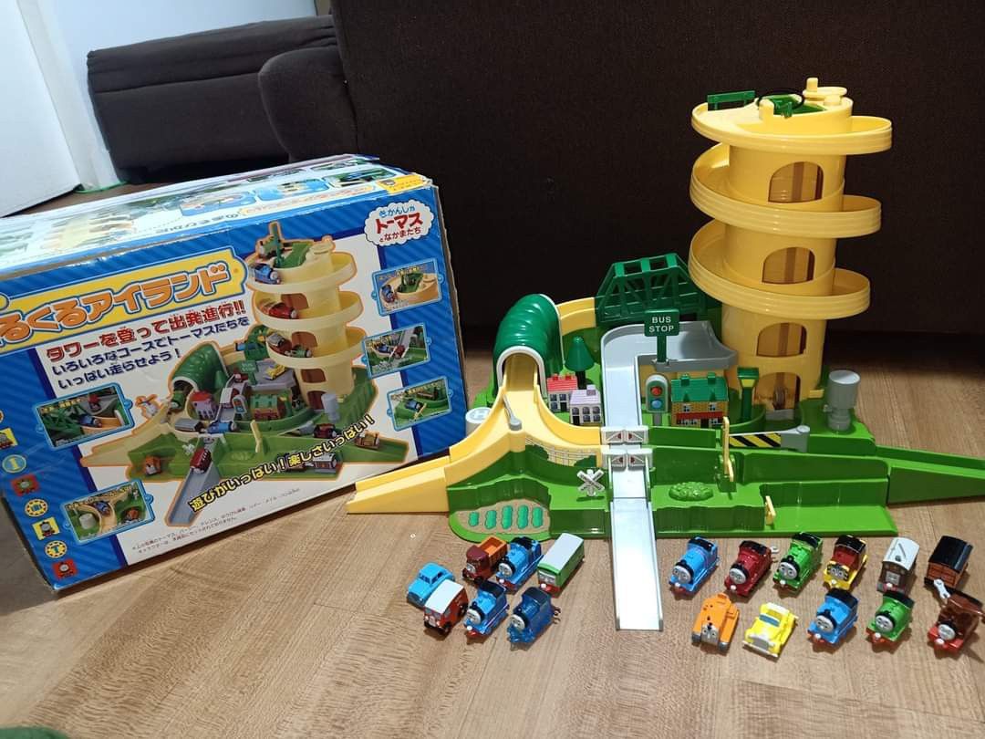 Thomas Pocket Fantasy: Kuru Kuru Island, Hobbies & Toys, Toys & Games ...