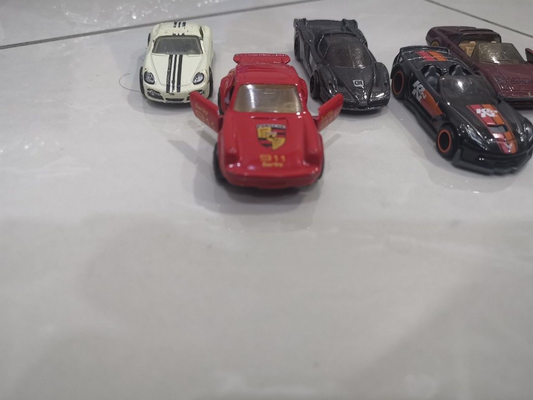Toy cars for 7 units, Hobbies & Toys, Toys & Games on Carousell