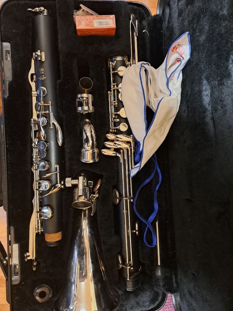 Yamaha bass clarinet, Hobbies & Toys, Music & Media, Musical ...