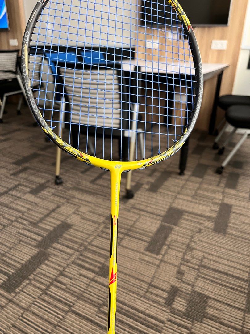 Yonex Voltric Z-Force 2 Lin Dan Edition, Sports Equipment, Sports ...