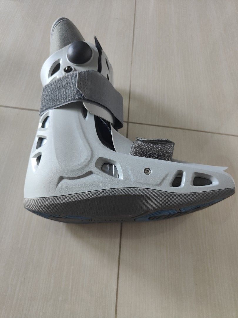 Aircast SP Walker Cast (short, size : 36"-39"), Health & Nutrition ...