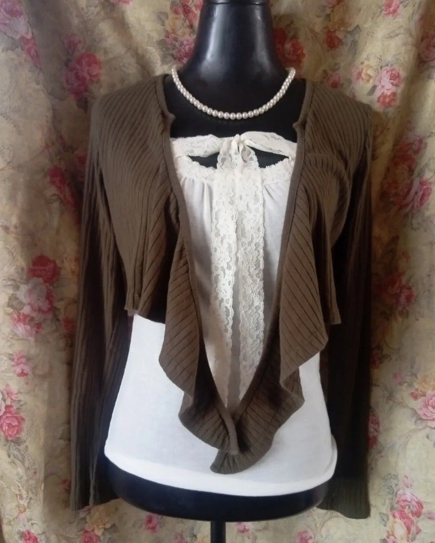 army green ribbed knit bolero for fairycore outfit on Carousell