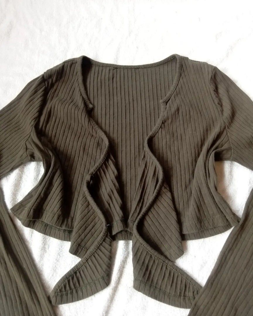 army green ribbed knit bolero for fairycore outfit on Carousell
