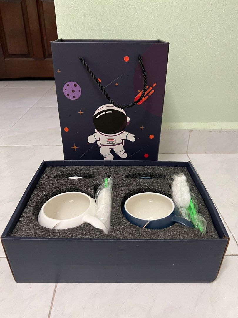 Astronaut Space Mug - premium gift box set!, Furniture & Home Living ...
