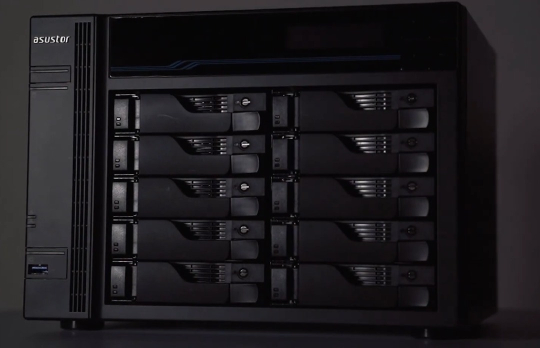 Asustor LOCKERSTOR 8, Computers & Tech, Office & Business Technology on ...