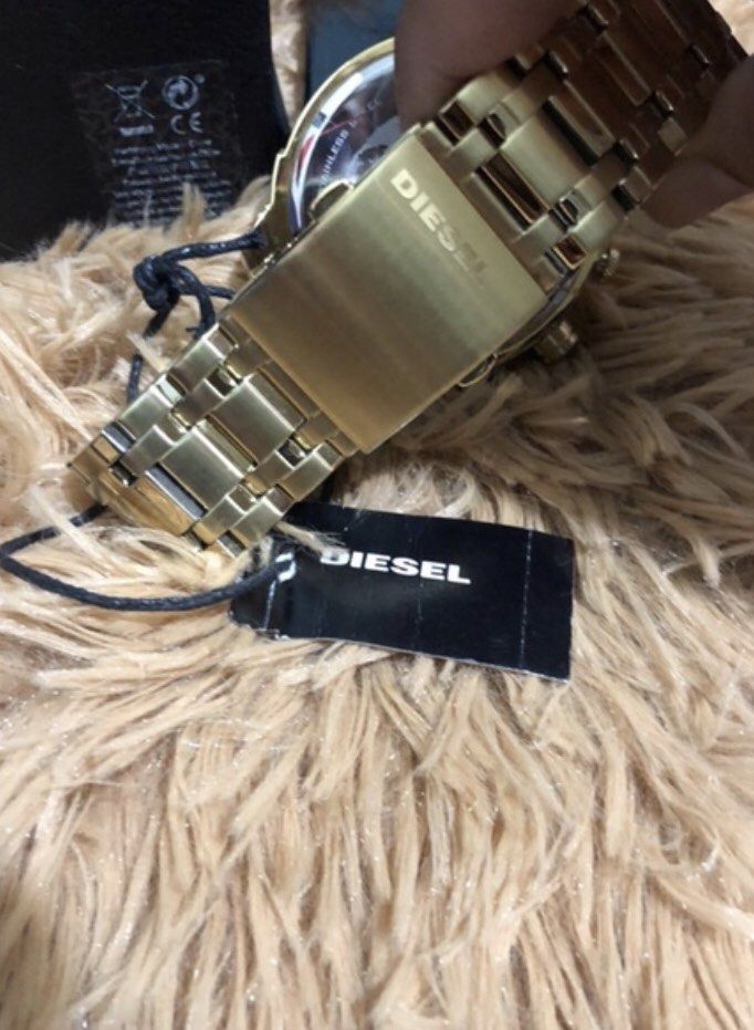 Authentic/Original Diesel Gold Watch For Men , Men's Fashion, Watches ...
