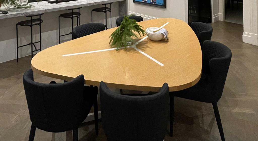 B&B Italia Seven Table, Furniture & Home Living, Furniture, Tables ...