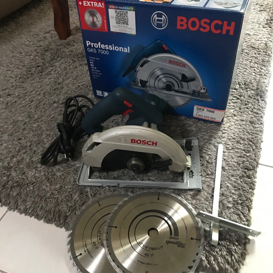 Bosch GKS 7000 Circular Saw on Carousell