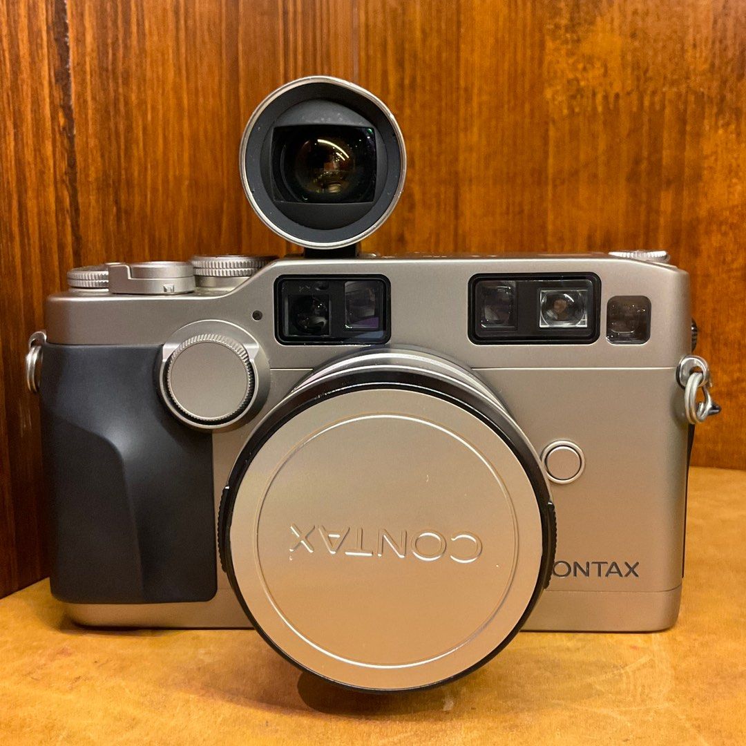 Contax G2 with 21F2.8 & OVF (034474), Photography, Cameras on Carousell