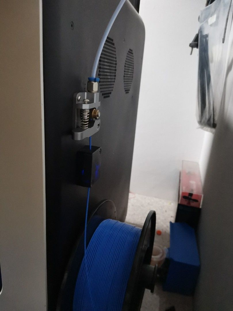 Creality CR200B 3D Printer with Filaments, Computers & Tech, Printers ...