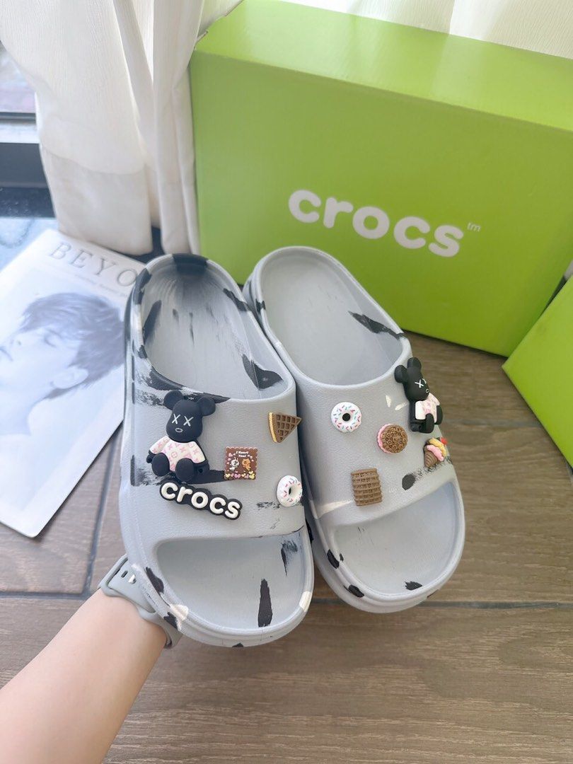 Crocs with Jibbitz and Box inclusion, Women's Fashion, Footwear, Flats ...