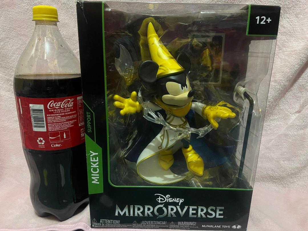 Disney Mirrorverse Mickey Mouse Deluxe Figure on Carousell