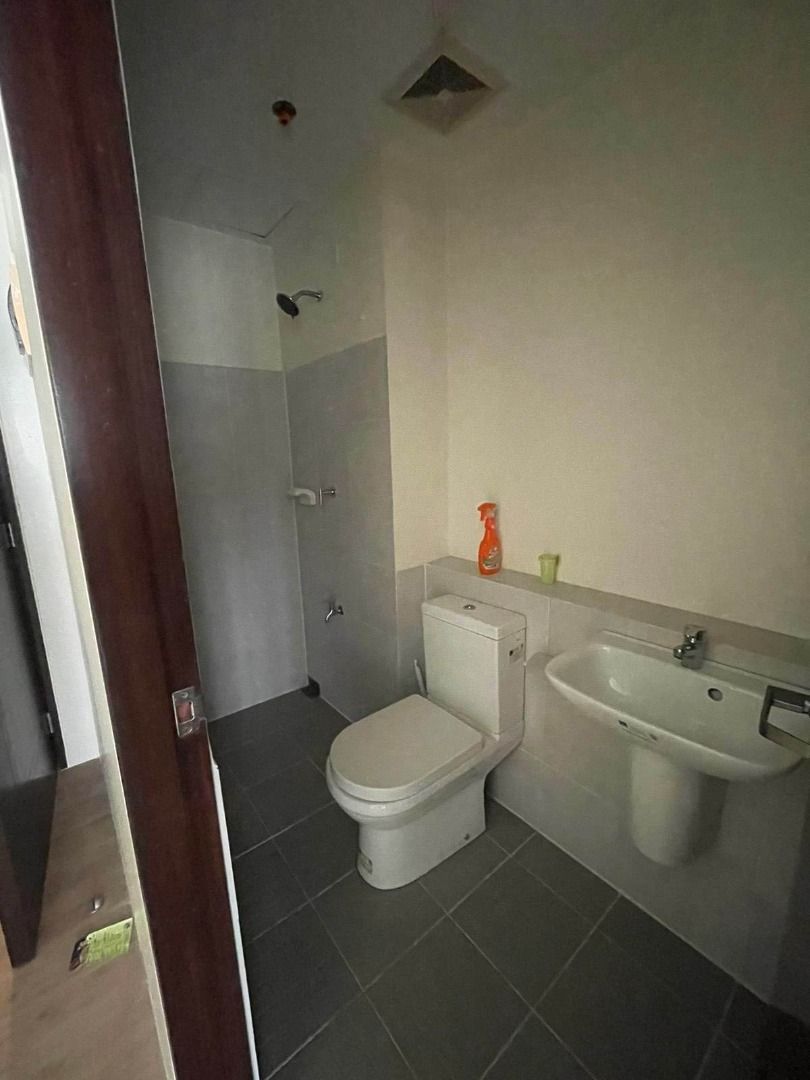 Vinia Residences EDSA Philam Homes Studio Unit For Sale, Property, For ...