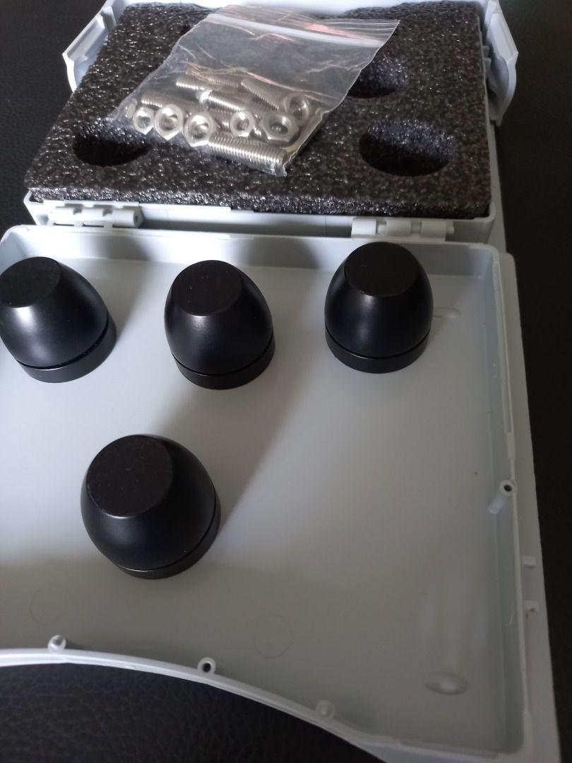 Finite Elemente Ceraball Complete Set of 4 in BLACK like NEW, Audio ...