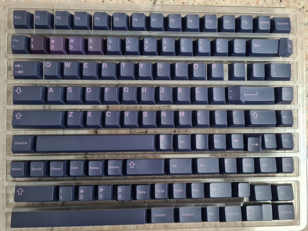 GMK Rouge base + 40s, Computers & Tech, Parts & Accessories, Computer ...