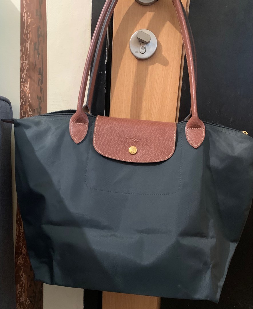 longchamp original gray large longhandle, Women's Fashion, Bags ...
