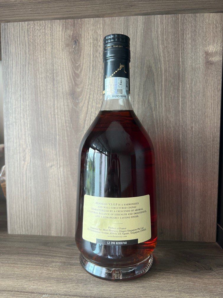 Hennessy VSOP 70CL, Food & Drinks, Alcoholic Beverages on Carousell