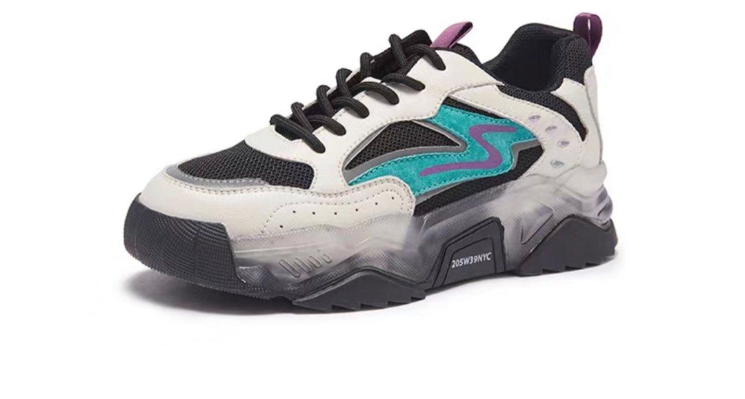 Hotwind daddy shoe, Women's Fashion, Footwear, Sneakers on Carousell