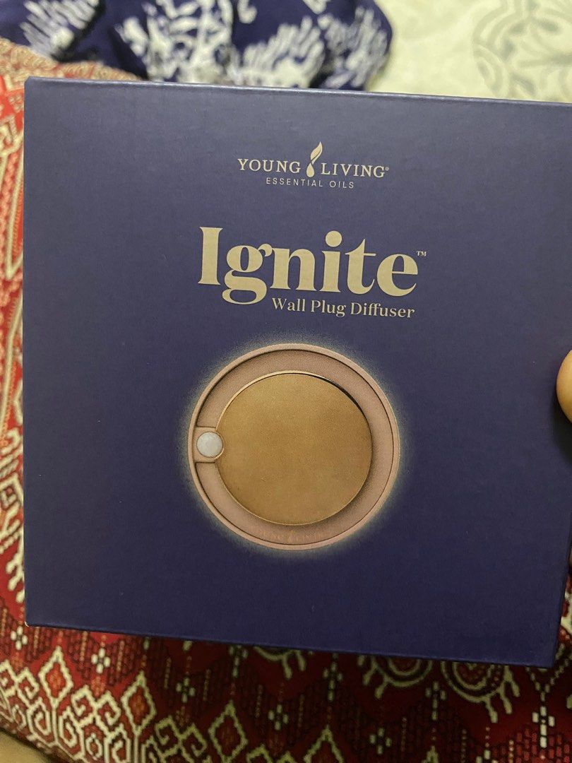 Ignite diffuser youngliving wallplug, Beauty & Personal Care ...
