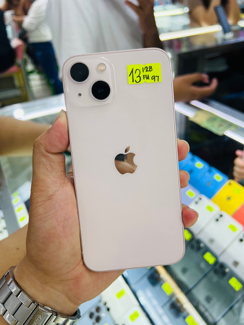 iPhone 13 128GB 97BH Openline 99%smooth No issues, Mobile Phones ...