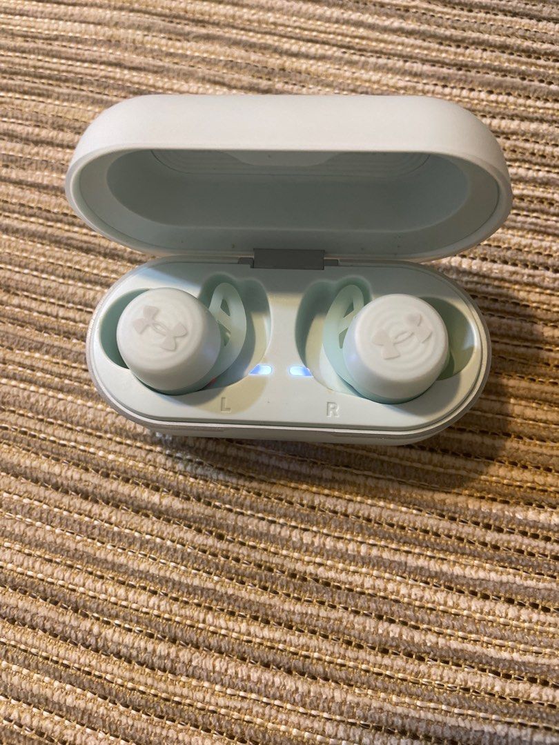 Jbl under amour earbuds, Audio, Earphones on Carousell