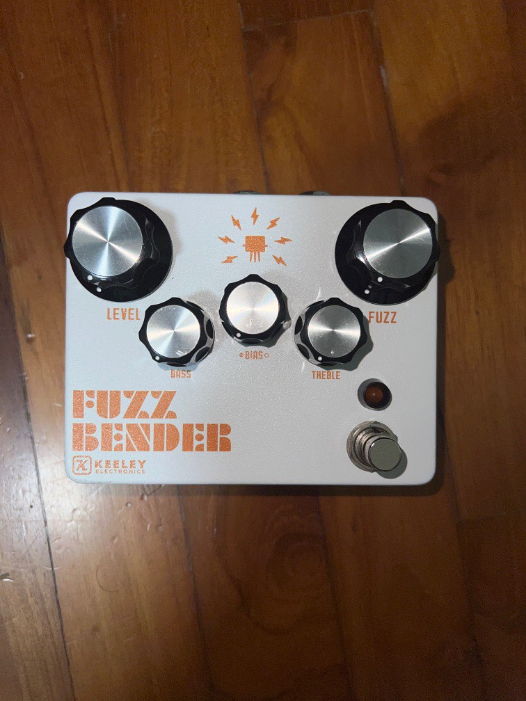 keeley fuzz bender pedal, Hobbies & Toys, Music & Media, Musical ...