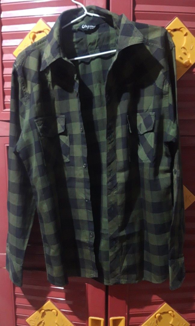 Kemeja kotak kotak hijau black merk Theme, Fesyen Pria, Pakaian ...