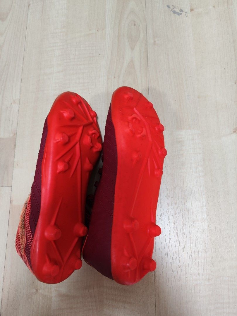 Kipsta kids sports wear shoes, Women's Fashion, Footwear, Boots on ...