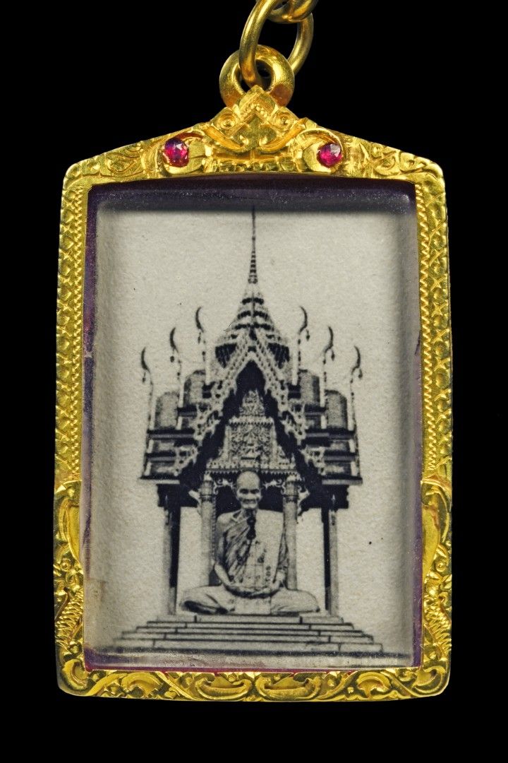 LP Phrom Wat Chong Kae 2514 Mandop Loop Tai, Hobbies & Toys, Memorabilia & Collectibles ...