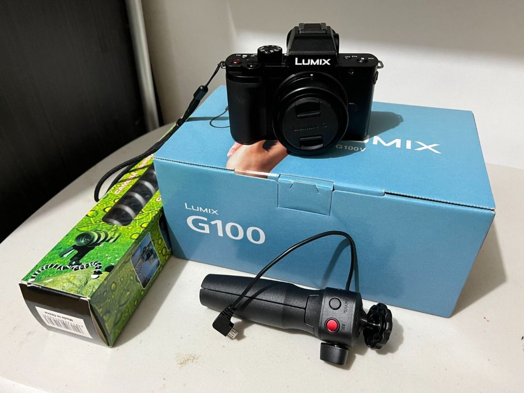 LUMIX DC-G100V Compact Mirrorless Camera, Photography, Cameras on Carousell