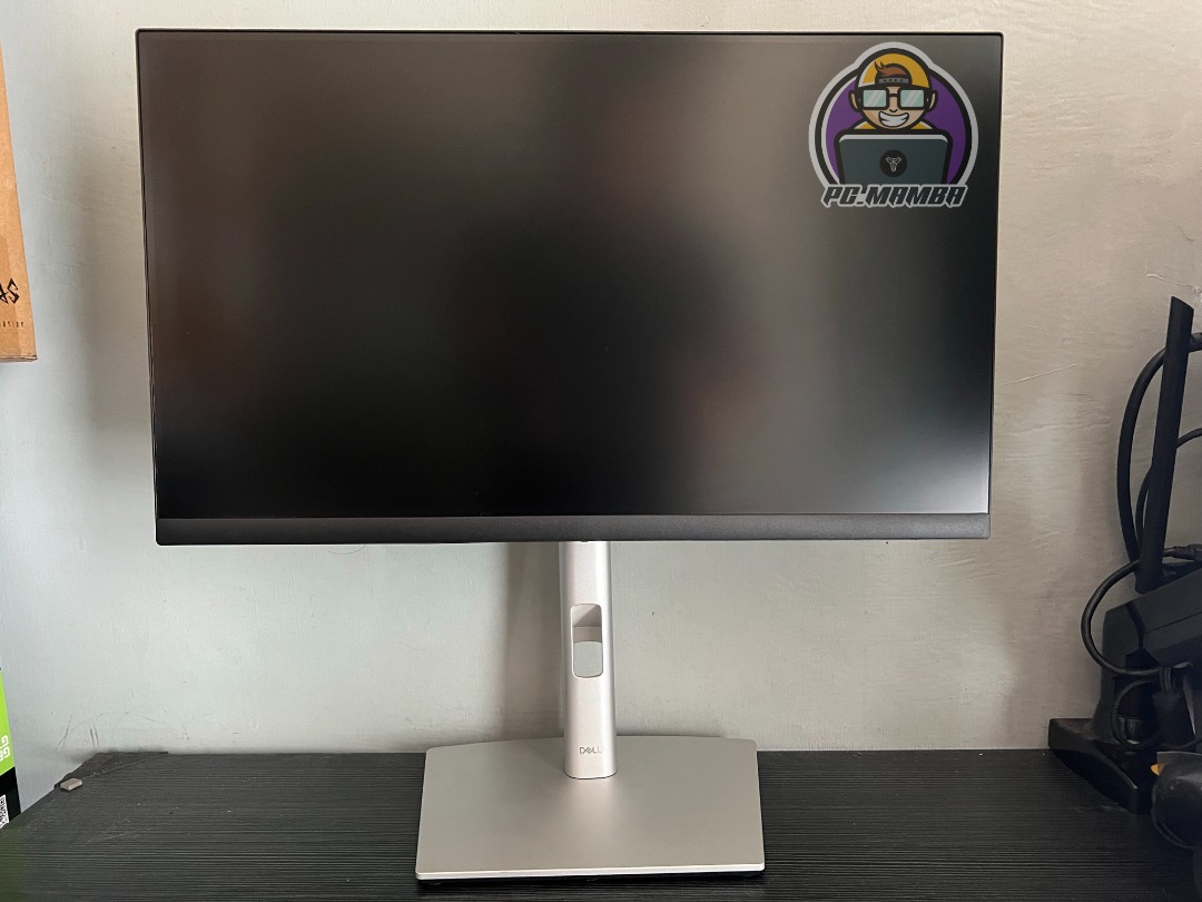 Monitor: Dell 22inches P2222H | Frameless | IPS | Rotatable | Good as ...