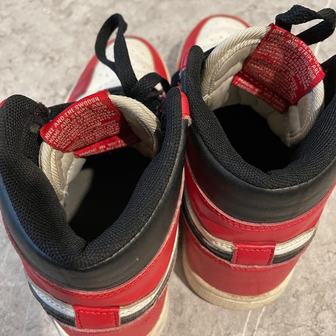 Nike Jordan Red / Black / White, Fesyen Pria, Sepatu , Lainnya di Carousell