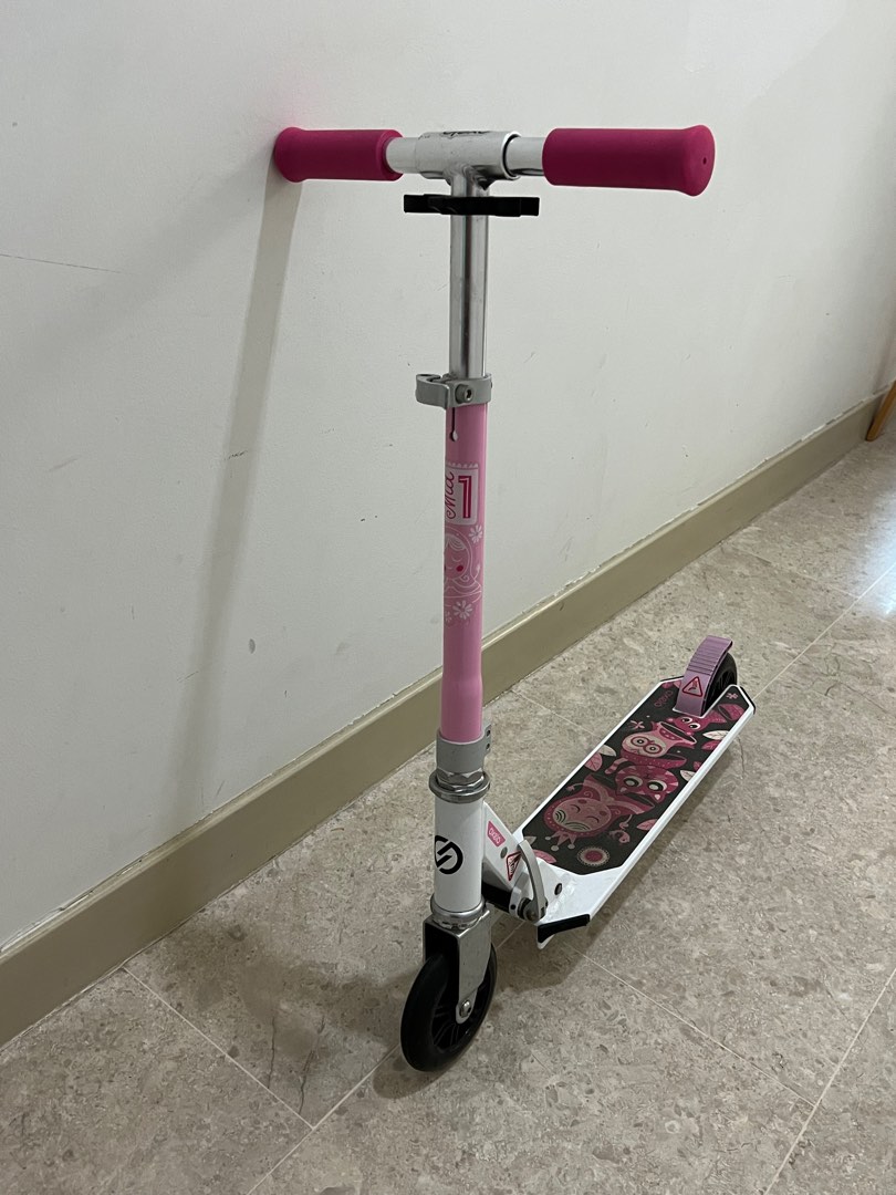 Oxelo pink Scooter (kids), Sports Equipment, Sports & Games, Skates ...