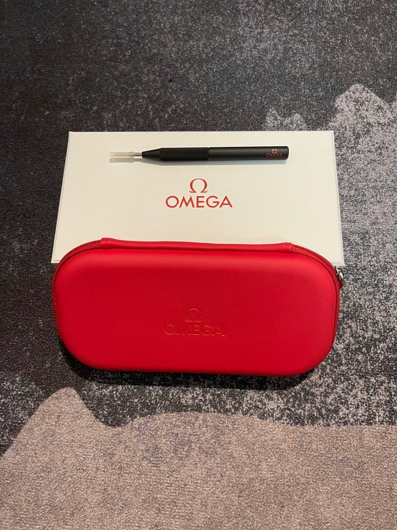 Omega (nato strap pouch), Luxury, Watches on Carousell