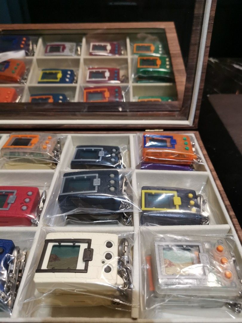 Original Digital Monster 1997 Bandai Digimon Japanese ver 2, Hobbies ...