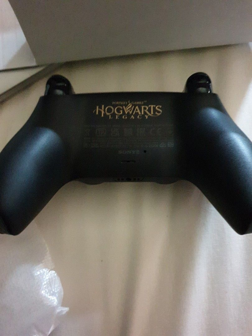 Original PS5 Dualsense Limited Edition Hogwarts Legacy controller with ...