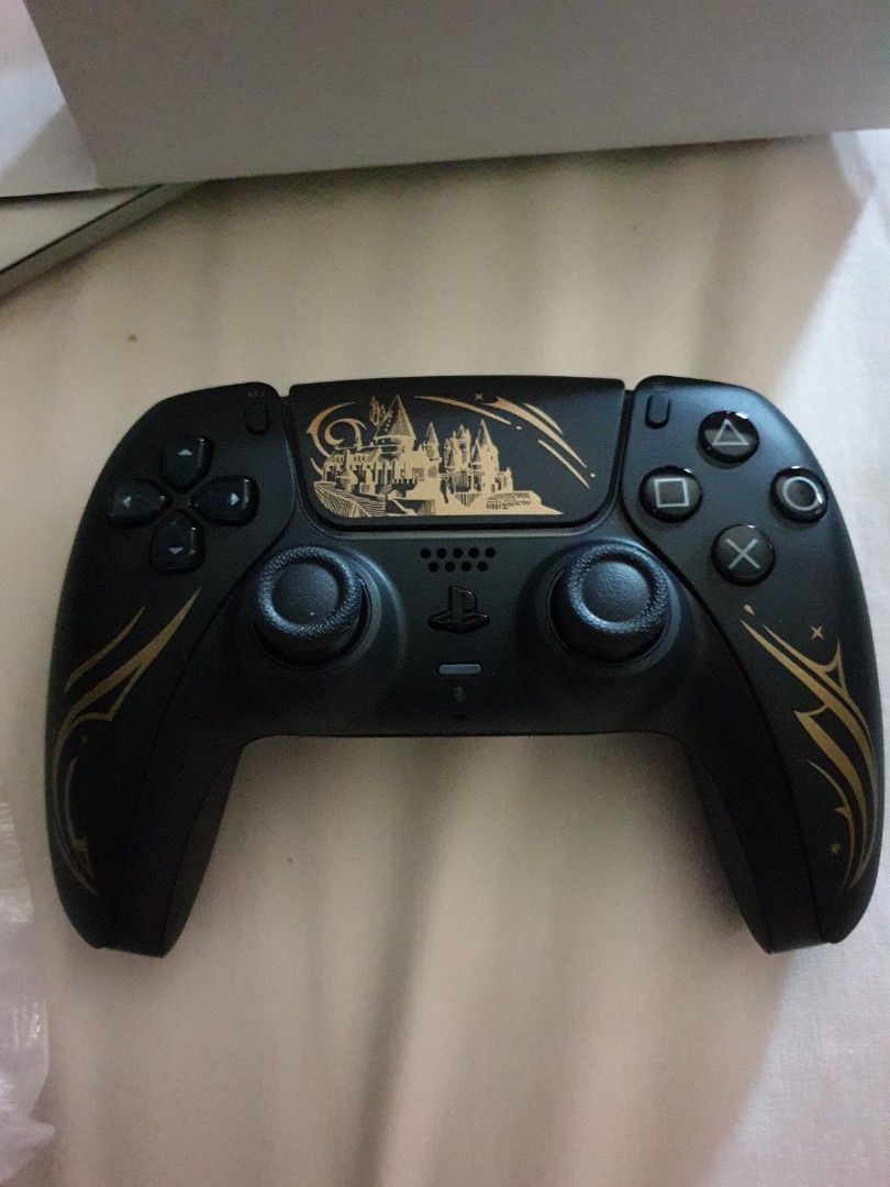 Original PS5 Dualsense Limited Edition Hogwarts Legacy controller with ...