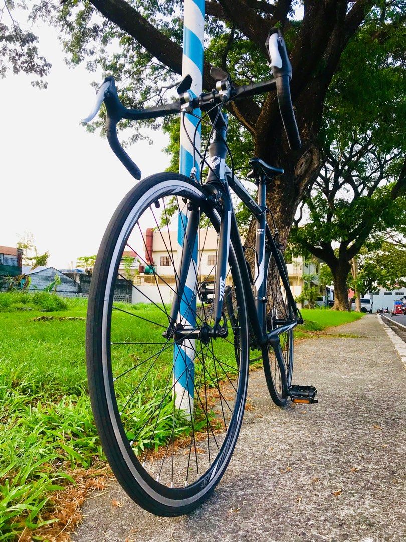 Phoenix Swift 700c Road Bike , Sports Equipment, Bicycles & Parts ...