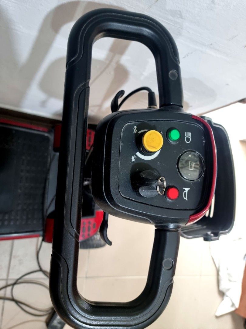 PMD PMA (Falcon Mobility), Sports Equipment, PMDs, E-Scooters & E-Bikes ...