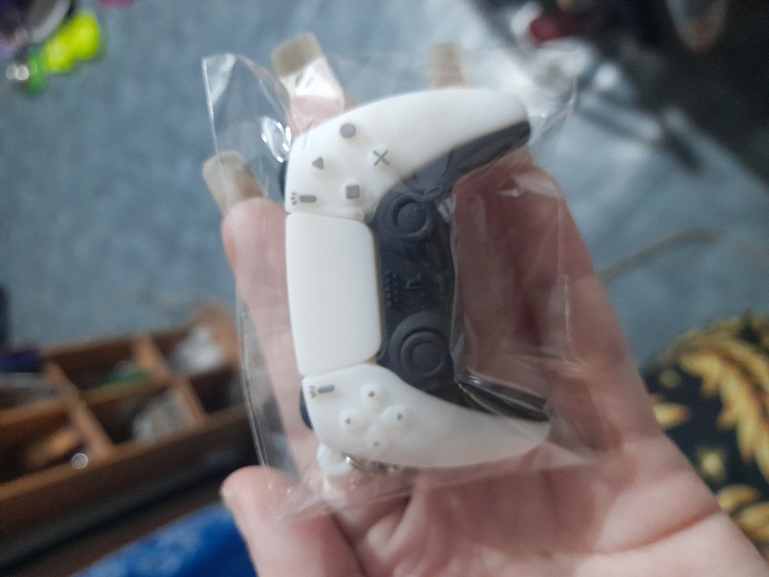 PS5 KEYCHAIN on Carousell