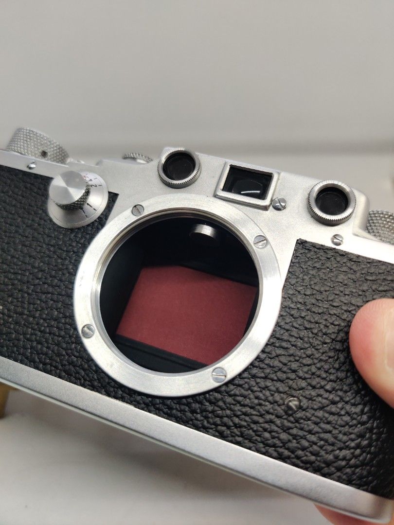 Rare Leica IIIc WWII red curtain. Made in Germany, 1941. Body ...