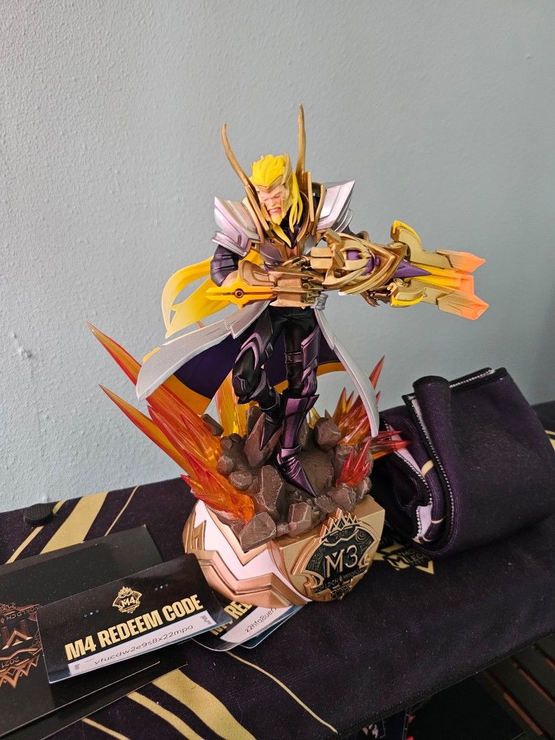 Mobile Legends Bang Bang : Roger M3 Figurine, Video Gaming, Gaming ...