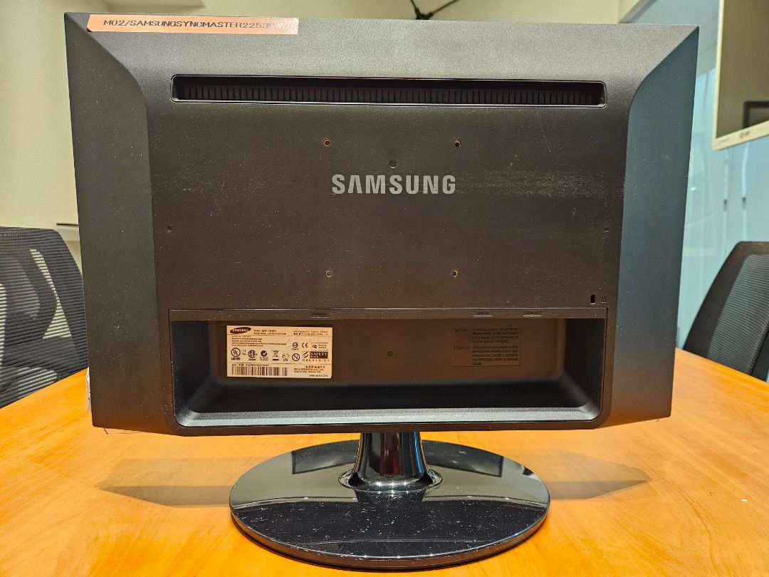 SAMSUNG 22 inch-monitor (2253BW), Computers & Tech, Parts & Accessories ...
