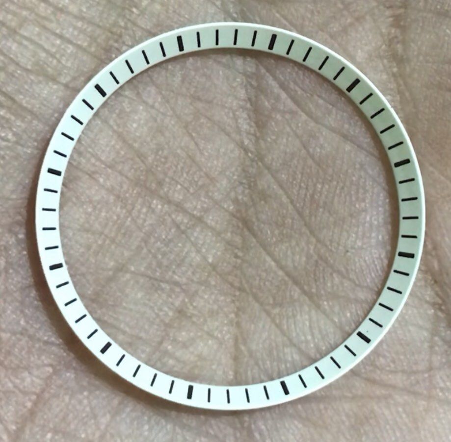 Seiko Skx007 White Chapter Ring AM, Men's Fashion, Watches ...