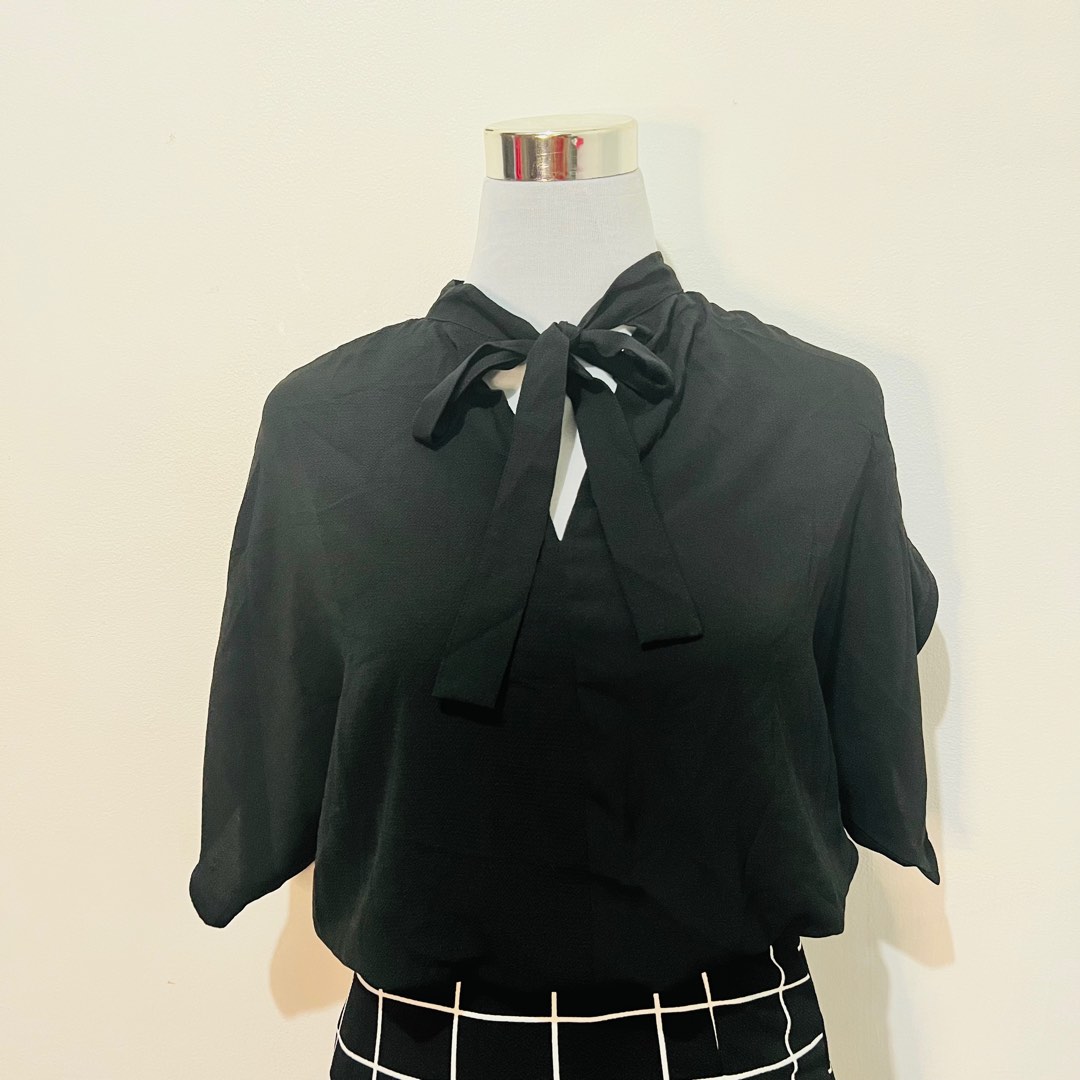 SMALL - SHEIN black 3/4 office top, Women's Fashion, Tops, Blouses on ...